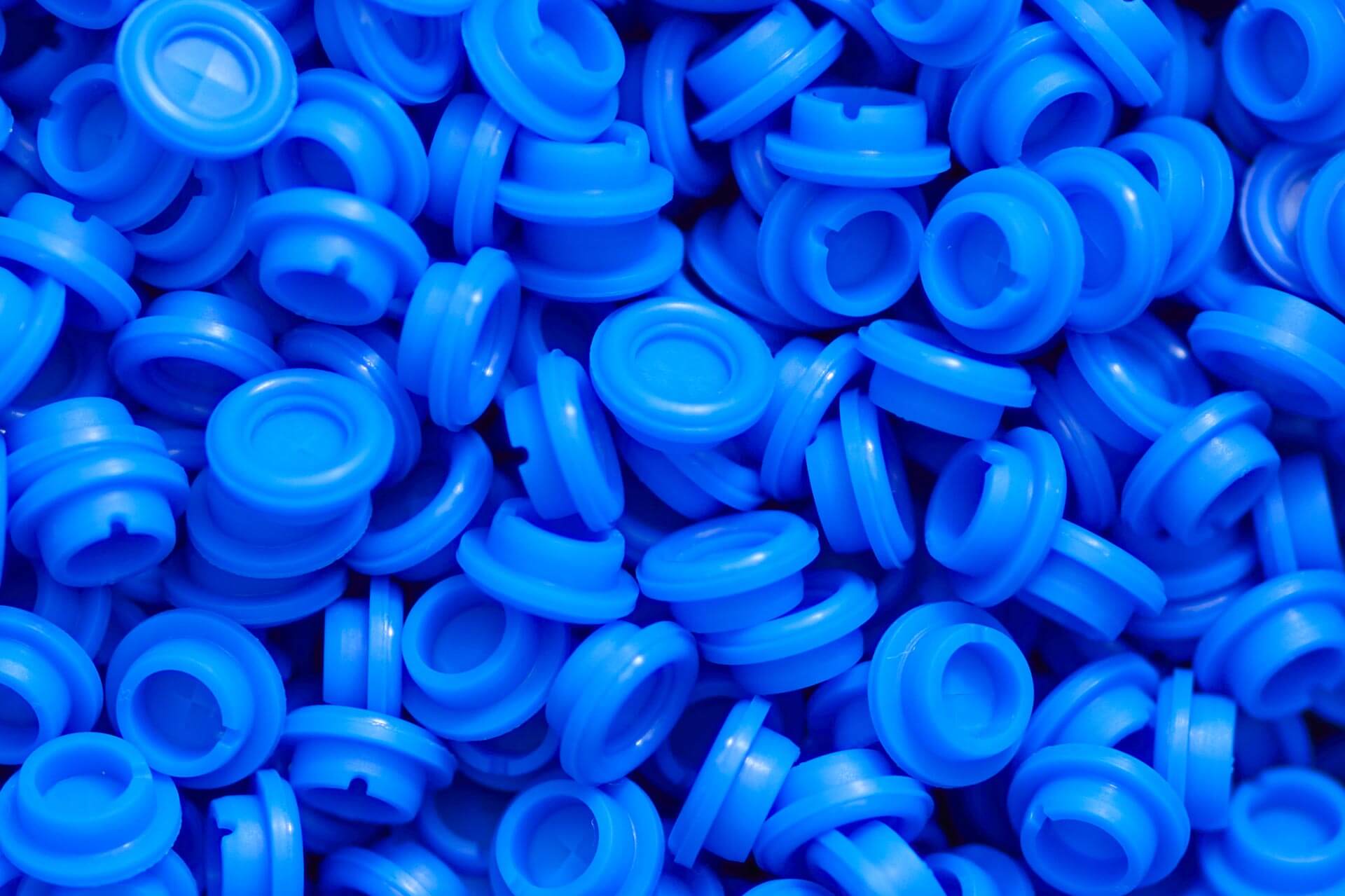 How to Source Custom Rubber & Plastic Parts in Europe | Da/Pro Rubber, Inc.